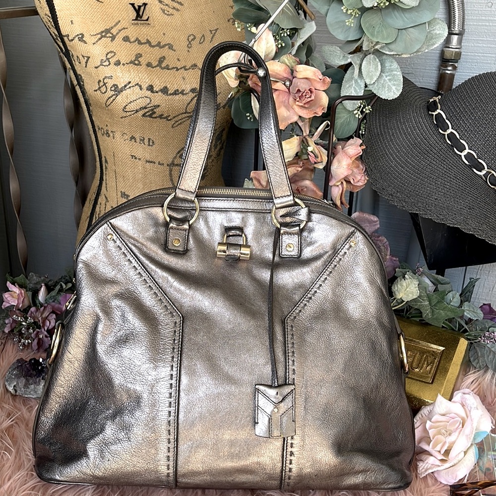 Ysl Muse In Metallic Pewter - Gem